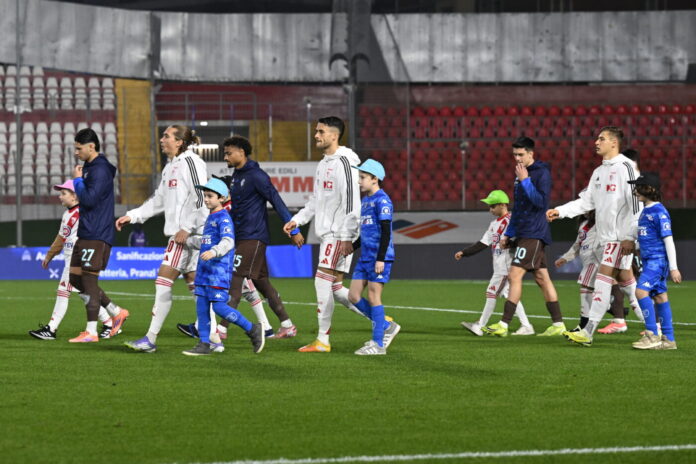Calcio Serie B - Tutti al Martelli, c'è Mantova-Palermo. Modesto ...